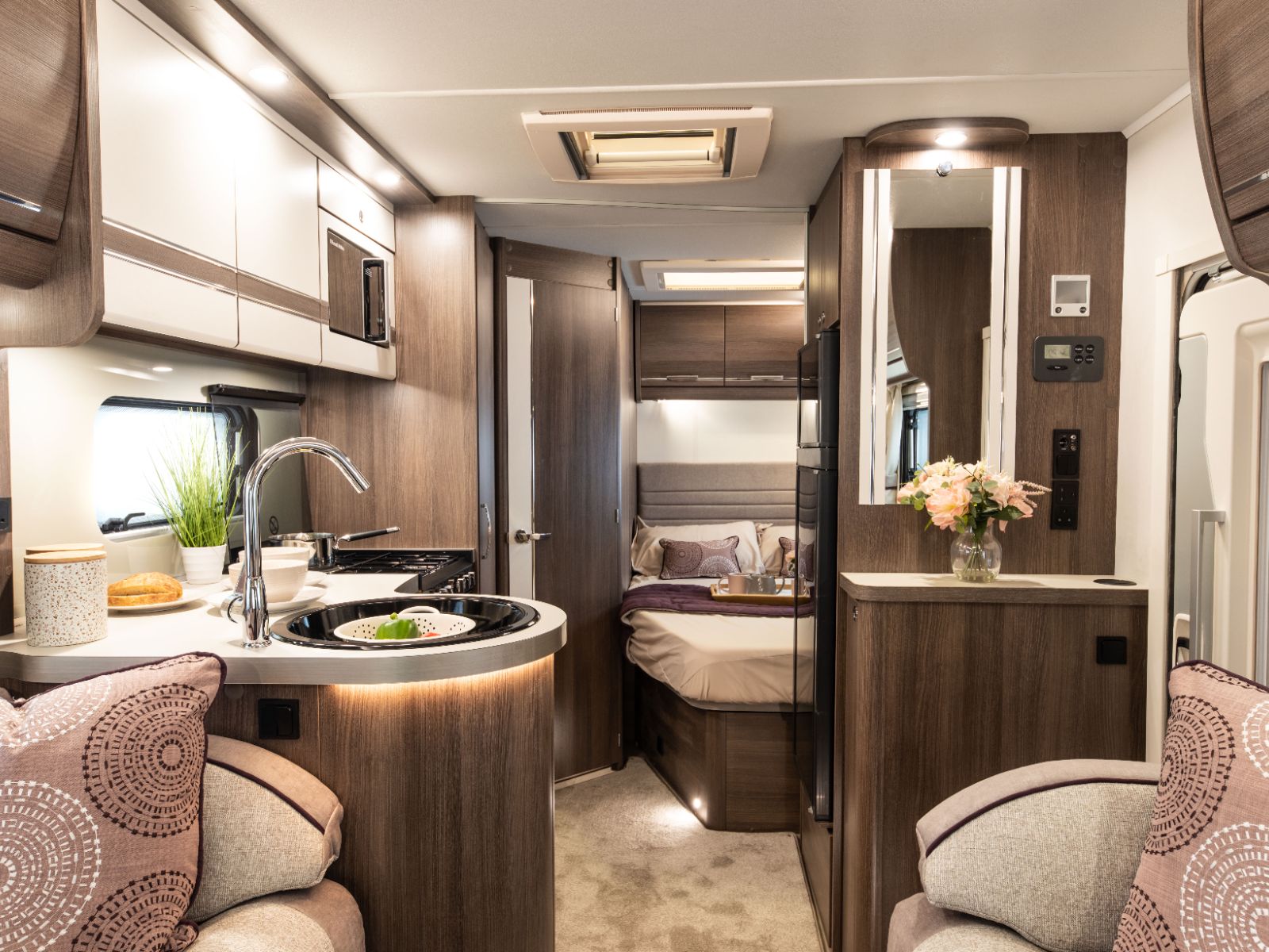 Motorhomes - Roam Motorhomes - Luxury Motorhomes NZ